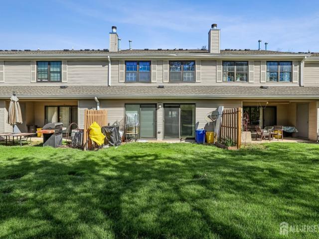 293 Bromley Pl, East Brunswick, NJ 08816 | MLS #2700 R