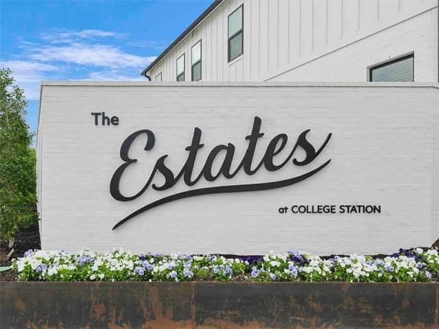 293 Estates Circle