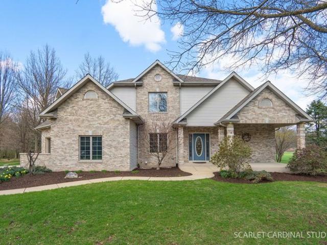 293 Farm Ct, Yorkville, IL 60560