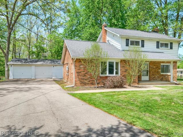 293 Hickory Place Drive