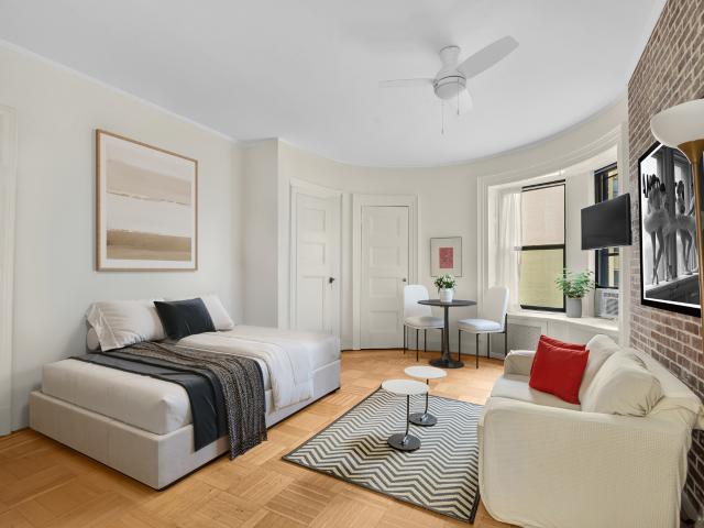 293 Riverside Drive, Unit 4B