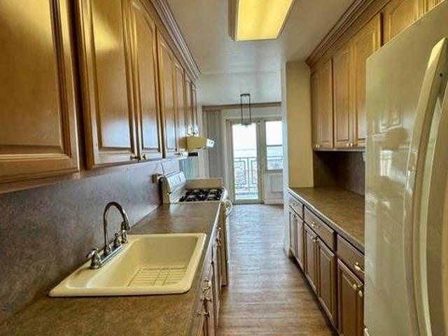 2944 West 5th Street # 23C