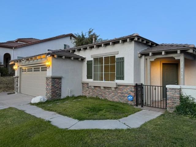 29454 Falling Leaf Dr, Lake Elsinore, CA 92530