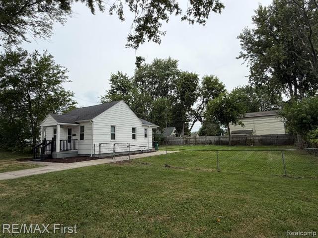 29454 maplewood street