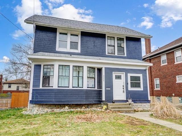 2945 Mignon Ave, Cincinnati, OH 45211