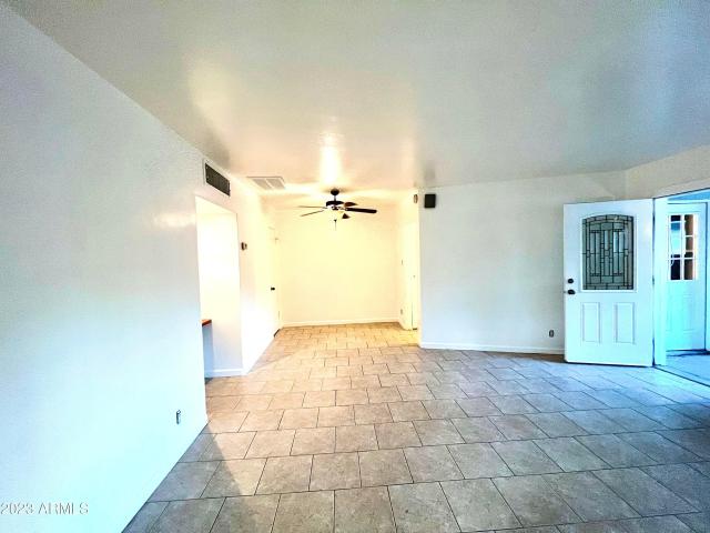 2945 N 19th Ave, Unit 70, Phoenix, AZ 85015 | MLS #6995 | Compass