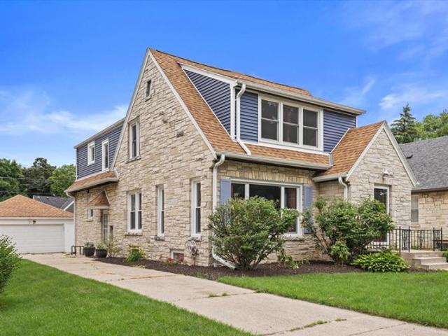 2945 N 69th St Unit 2947, Milwaukee, WI 53210