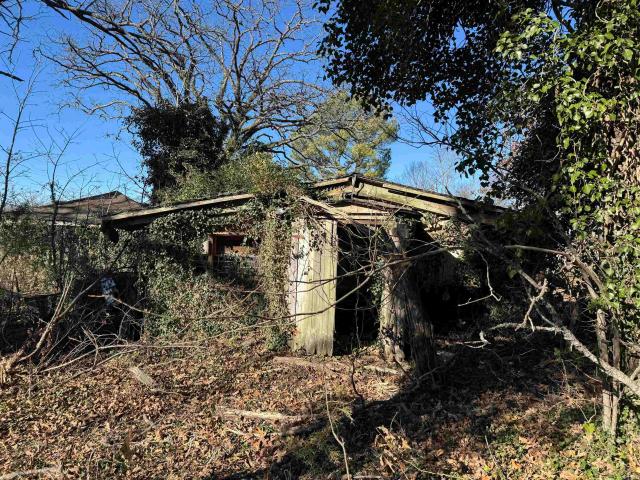 2945 N Highway 5