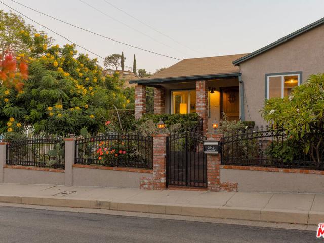 2945 Budau Avenue