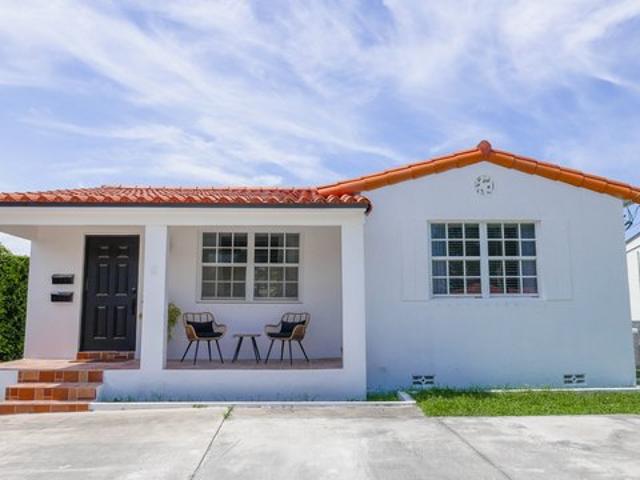 2945 SW 25th St, Miami, FL 33133