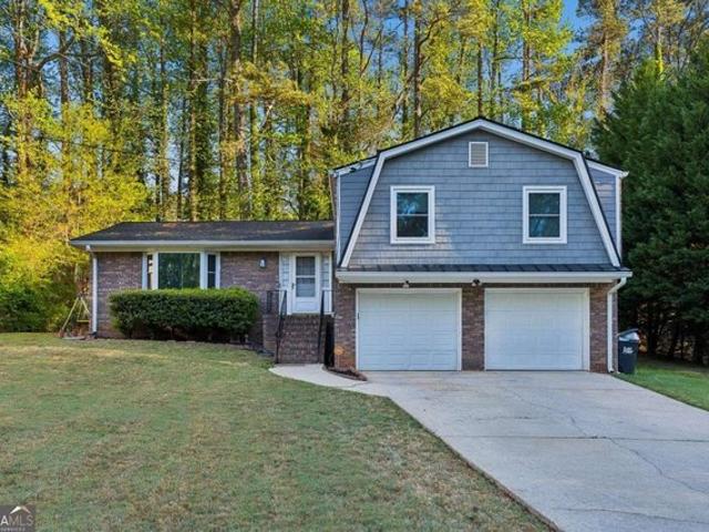 2945 Whisperwood Trl, Atlanta, GA 30344