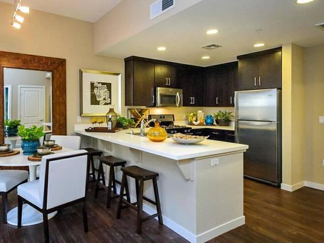 $2945 / 2br $1000 off 1st Month's Rent Brand New Luxury Community