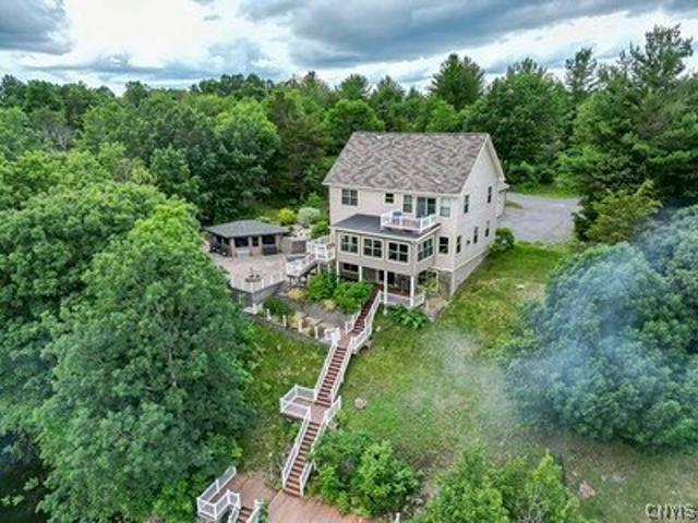 29464 Lake View Dr, Redwood, NY 13679