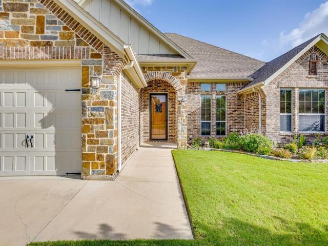 2946 Masters Court N