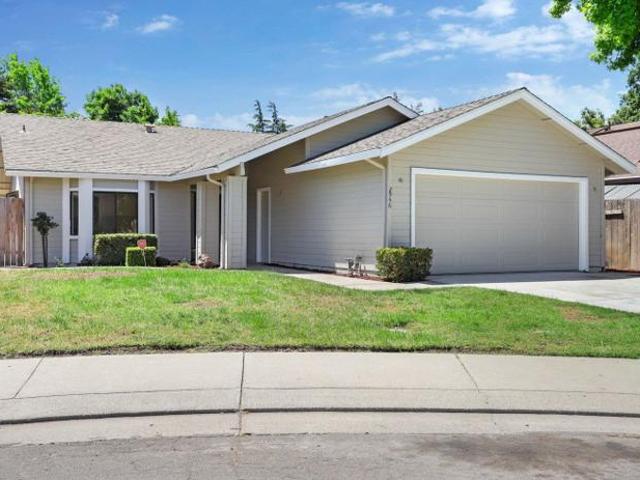 2946 Moss Creek Ct, Stockton, CA 95219