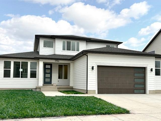 2946 N Kingbird Dr, Eagle Mountain, UT 84013
