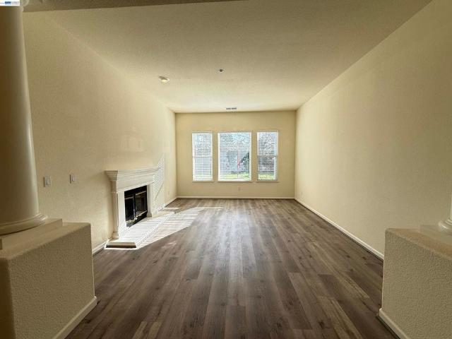 2946 Bresso Dr