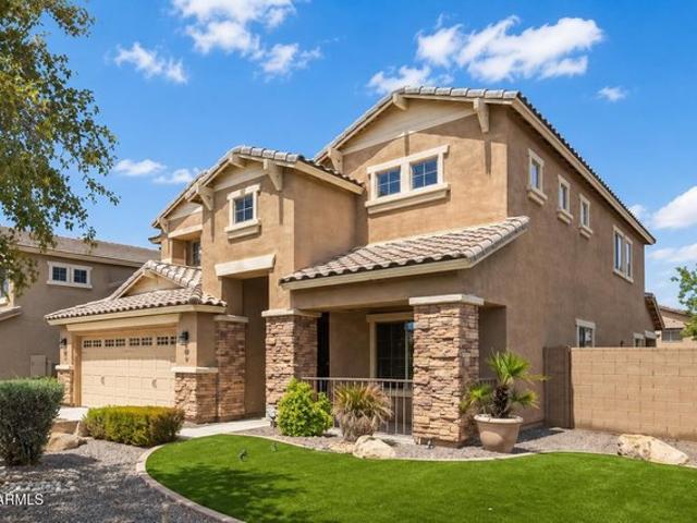 2946 E Santa Fe Ln, Gilbert, AZ 85297
