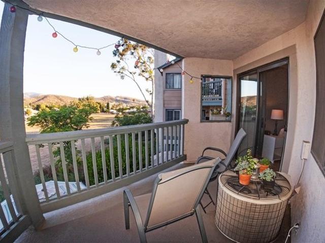 2946 Elm Tree Ct, Spring Valley, CA 91978