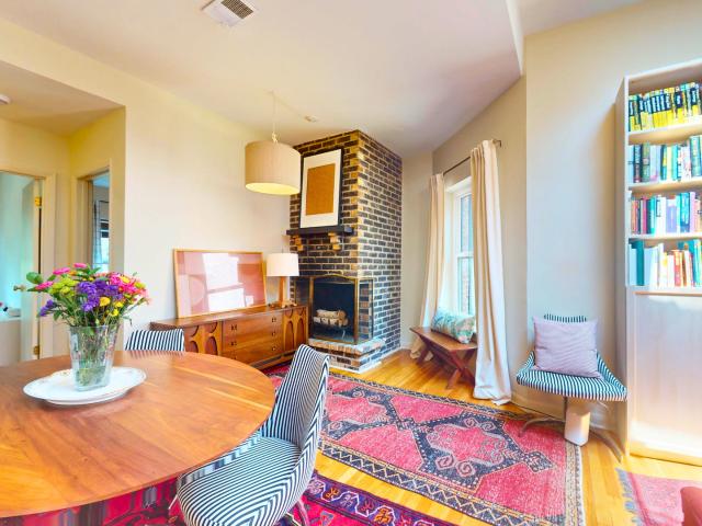 2947 N Sheffield Avenue # 3