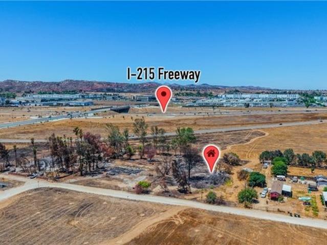 2948 Susan Ln, Perris, CA 92571