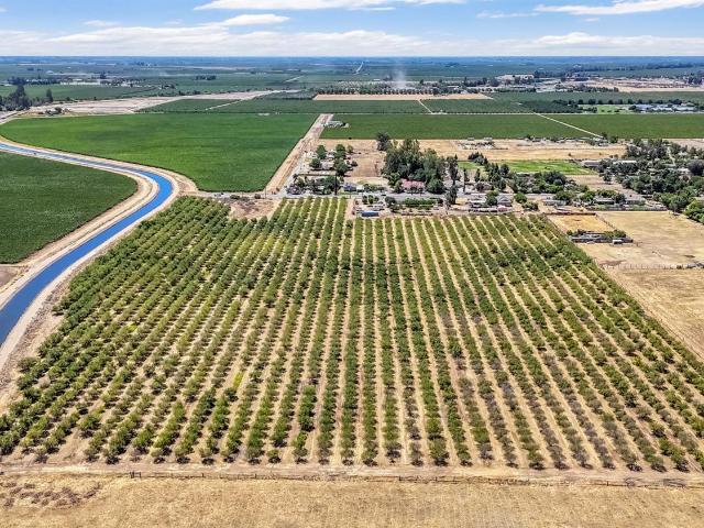 29493 Ave 13 1/2, Madera, CA 93638 | MLS #634609