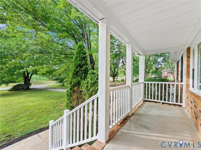 2949 Moyer Road