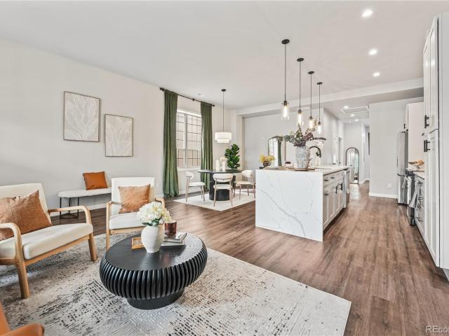 2949 Glenarm Place