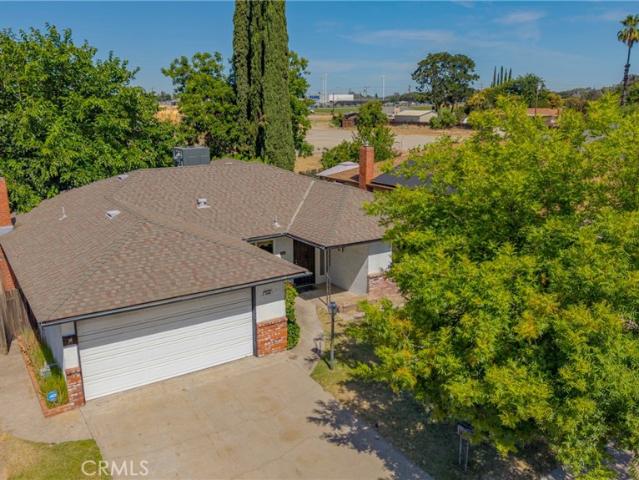 2949 Hillcrest