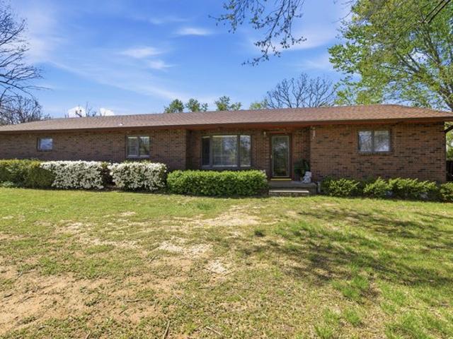 2949 State Highway JJ, Crane, MO 65633