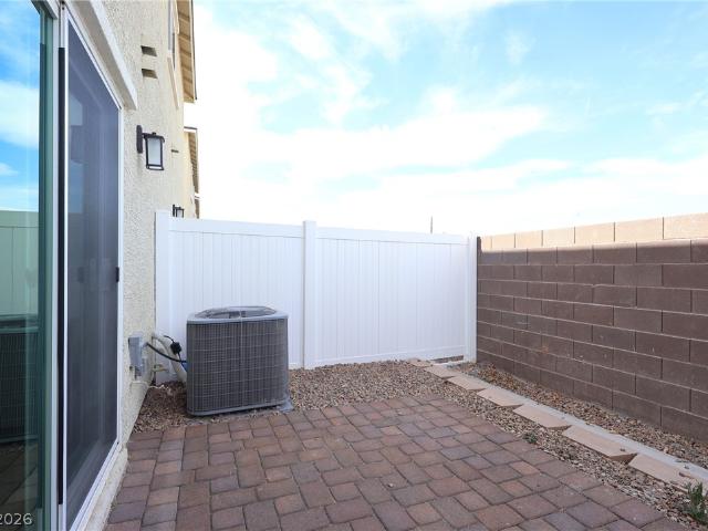 2949 White Selzter Ct, Las Vegas, NV 89122 | MLS #2776 | Compass