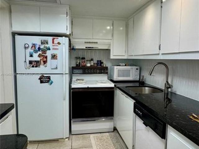 2940 NE 203rd St Unit 213C, Aventura, FL 33180