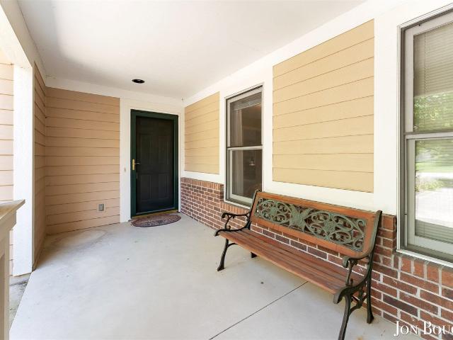2940 Grand Isle Drive # 9