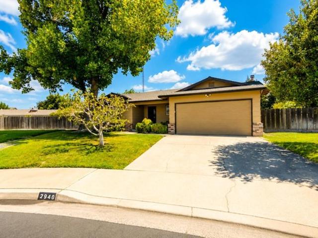 2940 Hughes Ct, Turlock, CA 95382