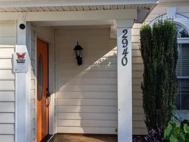 2940 Hosta Dr, Charlotte, NC 28269