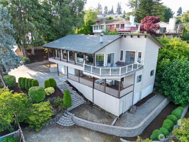 29417 1st Ave S, Federal Way, WA 98023 | MLS #2400 | Compass