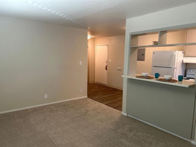 2941 Marconi Avenue, Sacramento 2 Bedroom Apartment for Rent at 2941 Marconi Ave, Sacramento, CA 95821