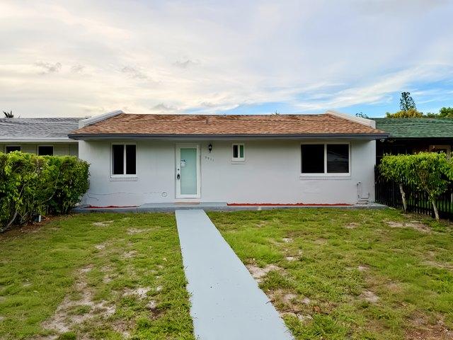 2941 NW 195th St, Miami Gardens, FL 33056