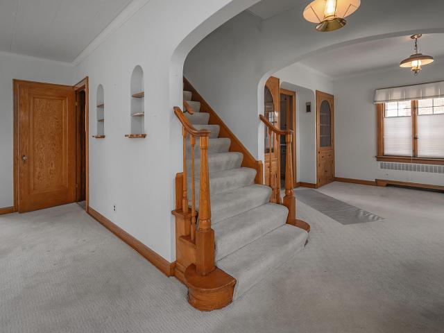 2941 N 72 St