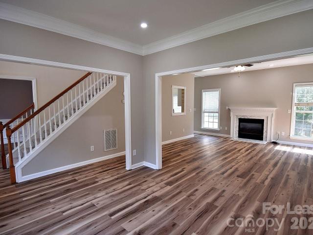 2941 Glen Summit Drive