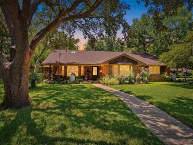 2941 Harvest Hill Dr, Grapevine, TX 76051