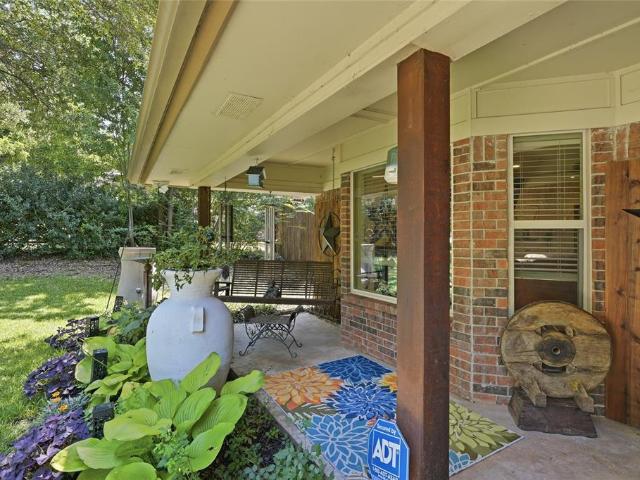2941 Harvest Hill Drive