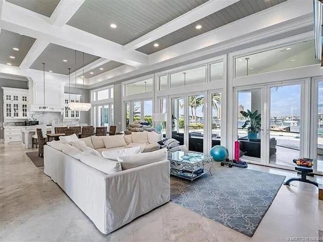 2941 Lake Drive, Singer Island, US, FL