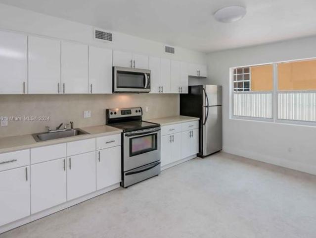 2941 SW 36th Ave #Rear, Miami, FL 33133