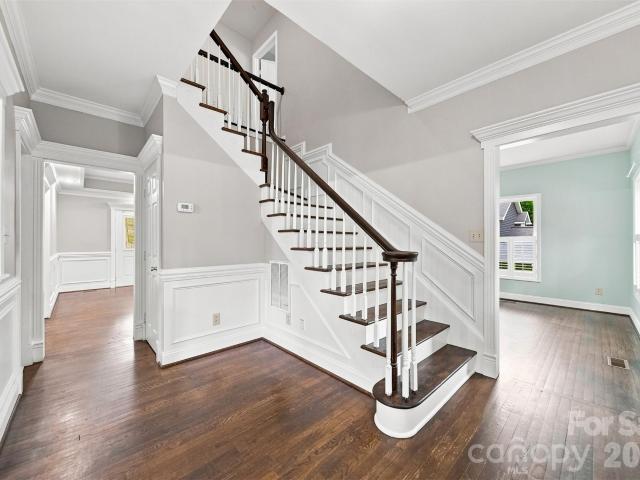 2941 8th Street Court NE