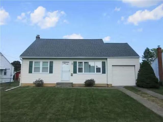2942 MISSION RD, BETHLEHEM, PA 18017 Single Family Residence F.