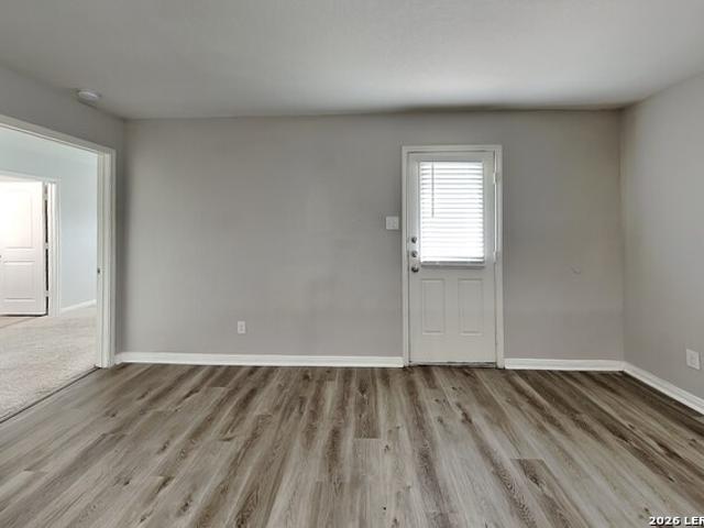2942 Emery
