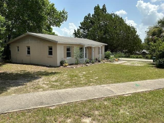 2942 Greynolds St, Deltona, FL 32738