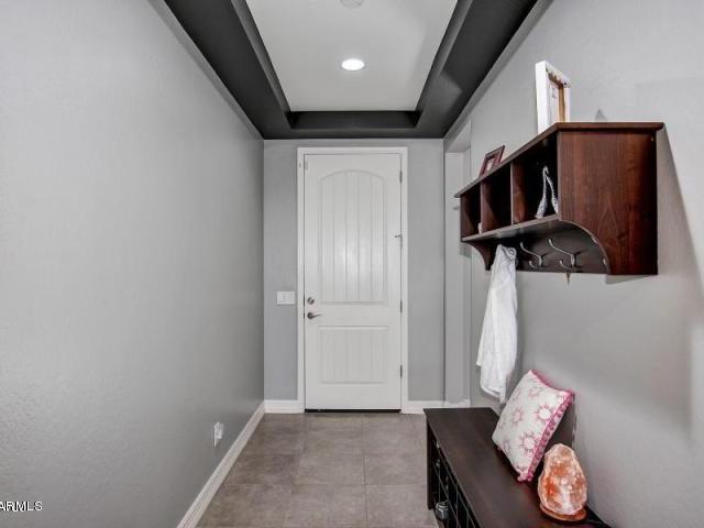 2942 w amber sun drive