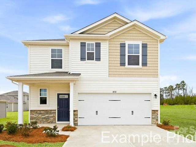 2942 31st Street Ln NE, Hickory, NC 28601
